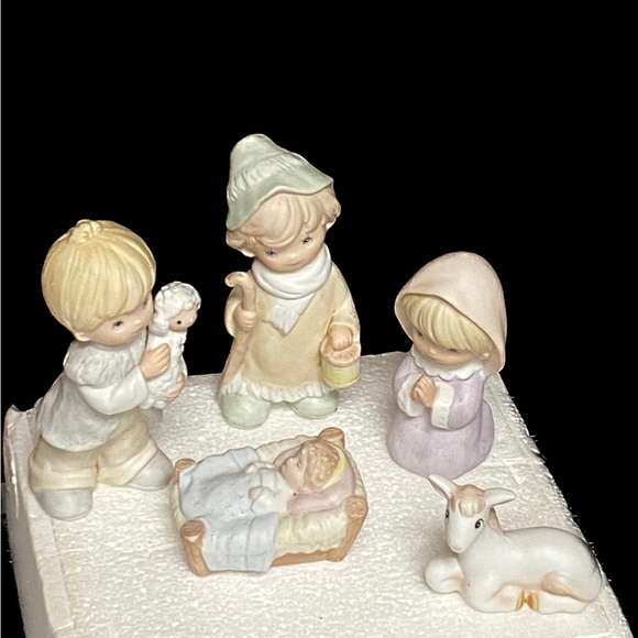 Homco | Holiday | Home Interiors Homco Porcelain Collectibles Nativity ...